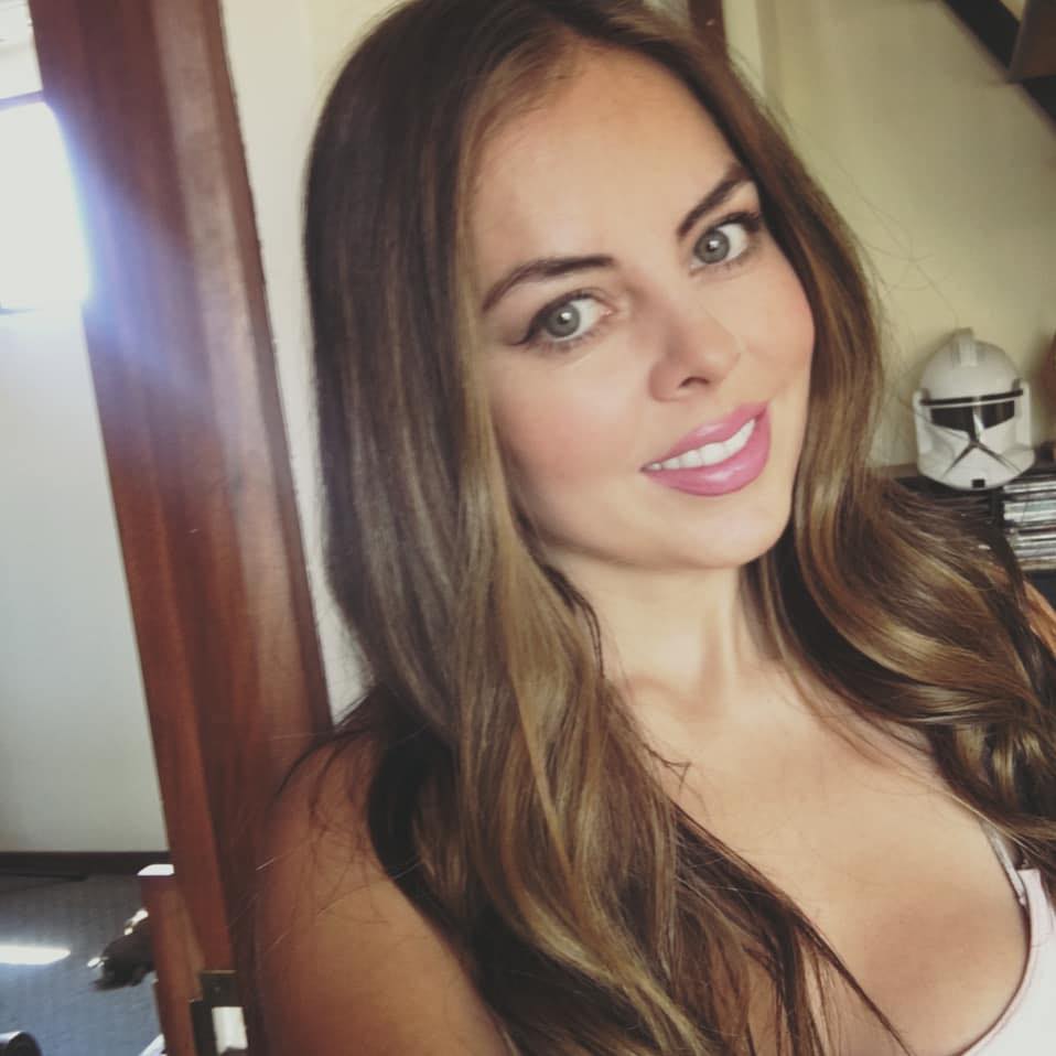 Alejandra Quiroga Conductora de Tv Univalle | Conductoras de la television Boliviana