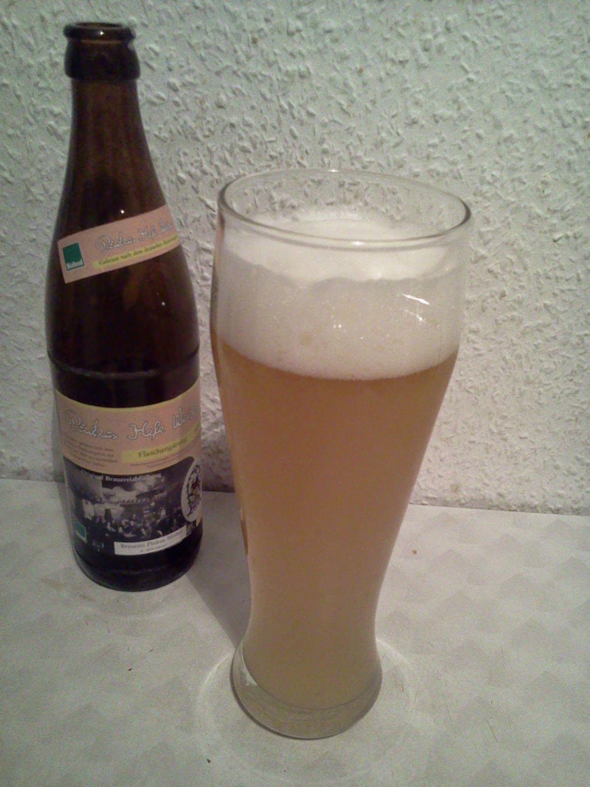 Pinkus Hefe Weizen - Average Guy's Guide to Beer