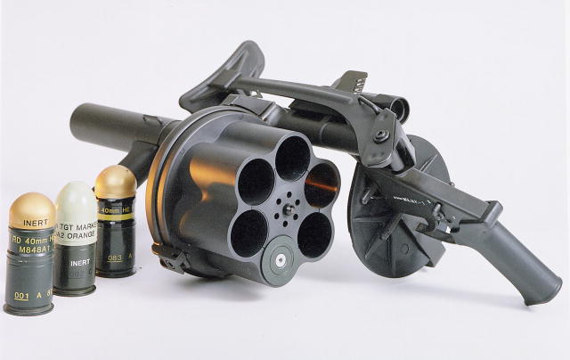 MGL (Multiple Grenade Launcher):Só Armas de fogo