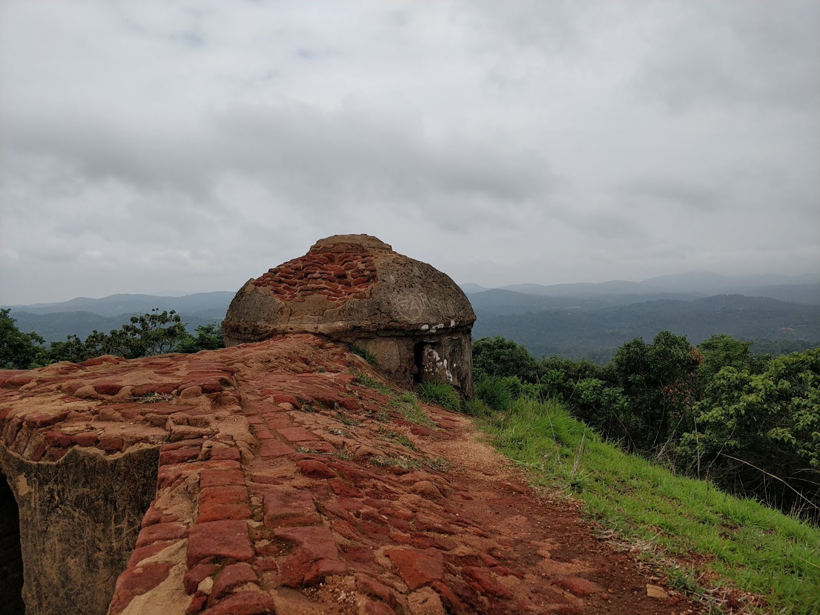 For the love of trips....: Manjarabad Fort: A Vaubanesque Star-Shaped fort