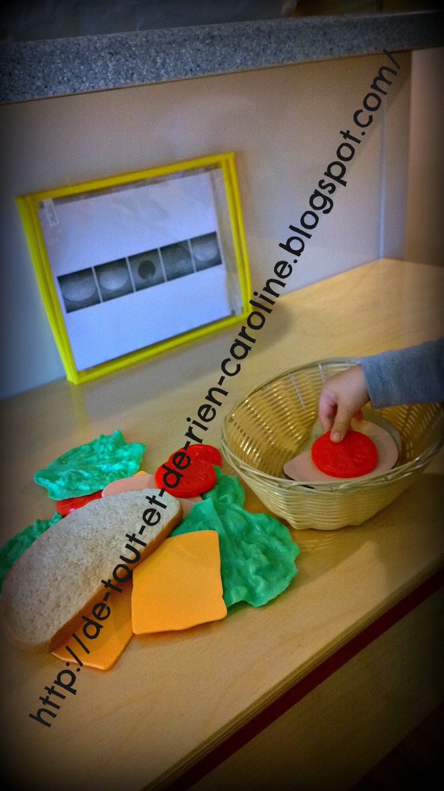 De tout et de rien: Activités pour le Préscolaire: Sandwich stacking ...