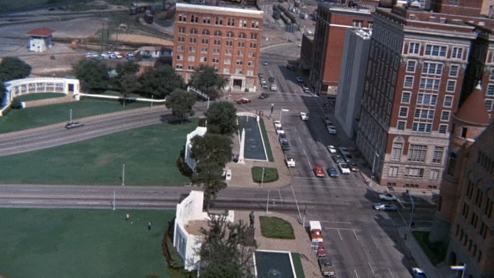 Happyotter: EXECUTIVE ACTION (1973)