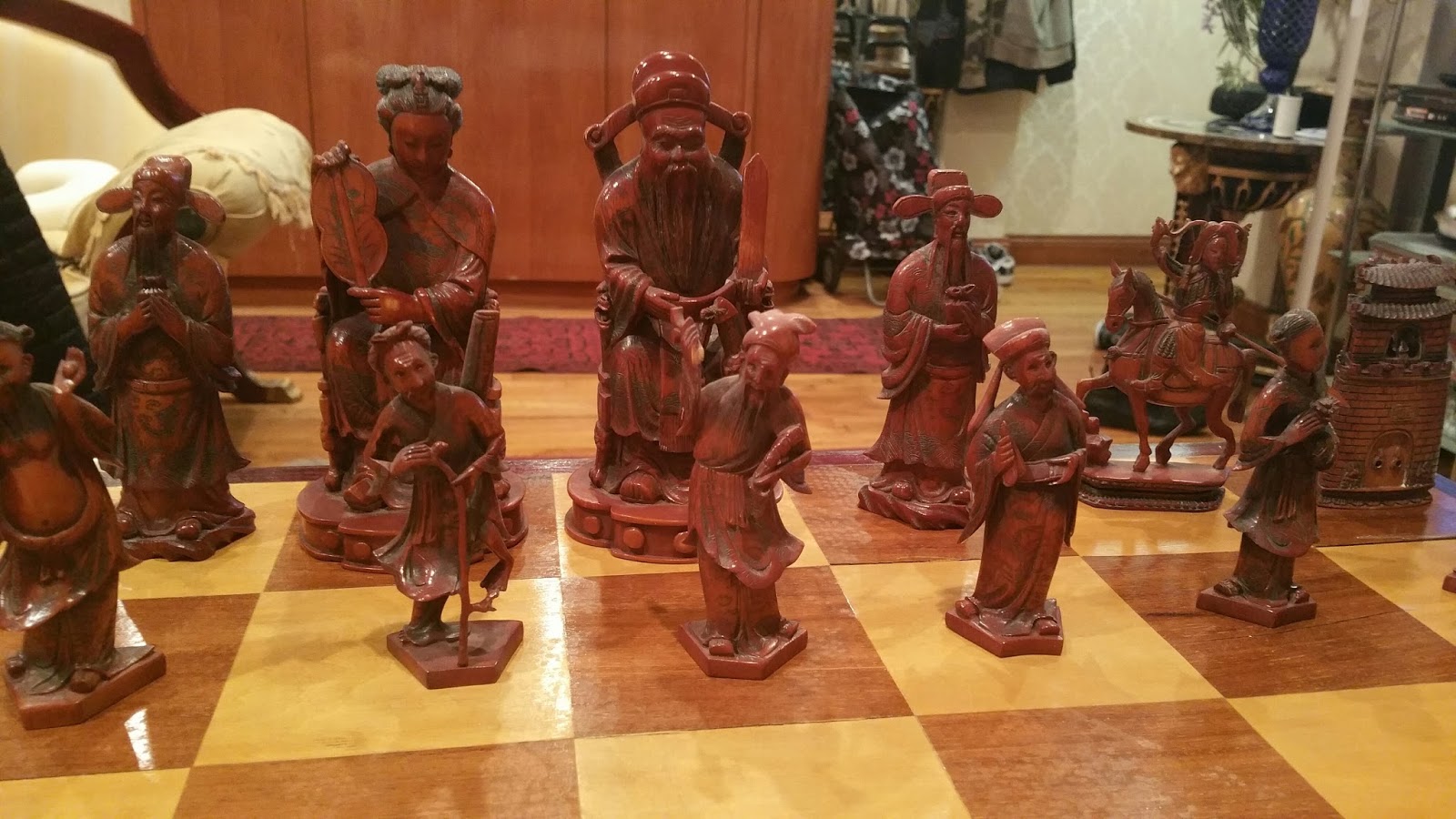 Antiques Blogger: Vintage real white & tea stained ivory chess set, 30 ...