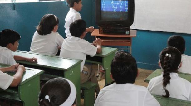 LA TELEVISIÓN EDUCATIVA Y SU APLICACIÓN EN EL AULA