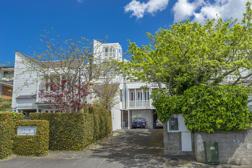 The Claude Megson blog: Cocker Townhouses - #4/57 Wood St