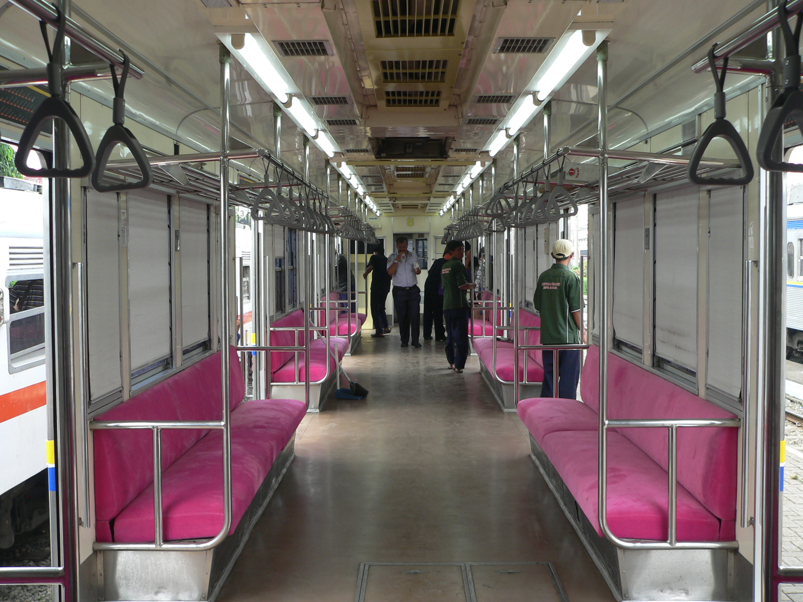 インドネシア鉄道ファン: Trial Run Seri 6000 Ex-Toei 6000 - 6161F | 元都営地下鉄6000系 ...