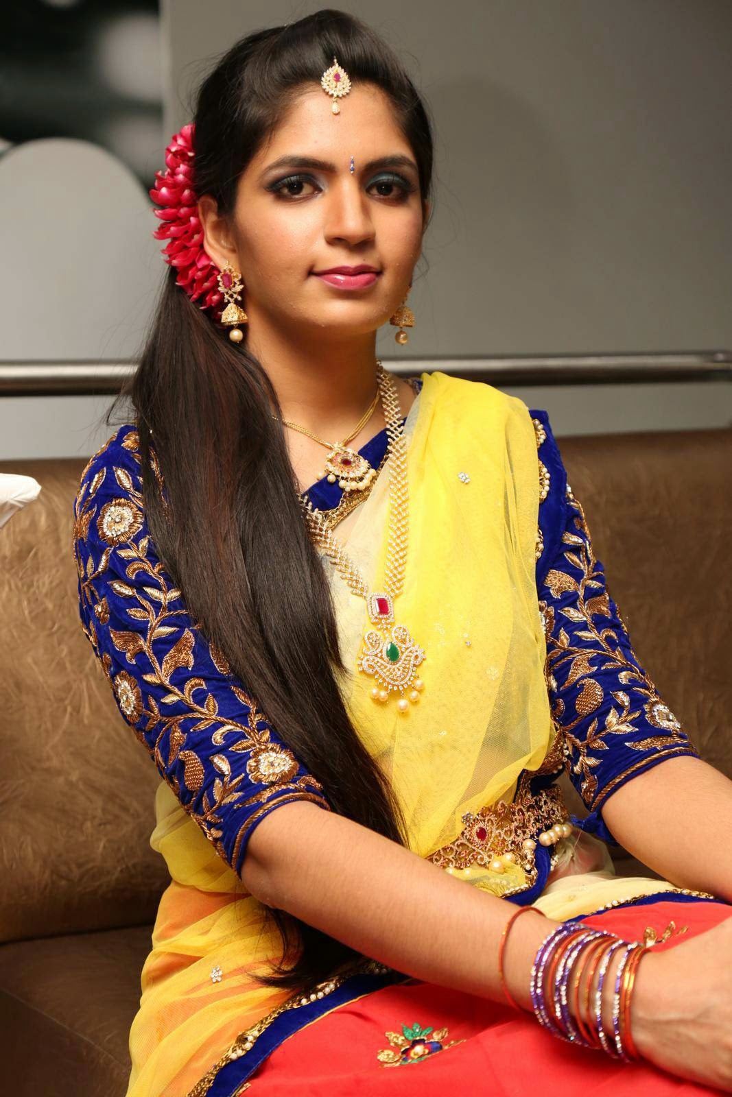 Anusha Latest Images At Loreal Fashion Show - IMAGES