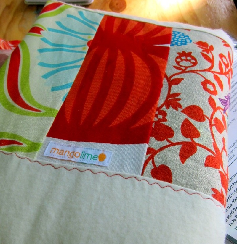 mangolime: Patchy Cot Sheet Tutorial and a giveaway!