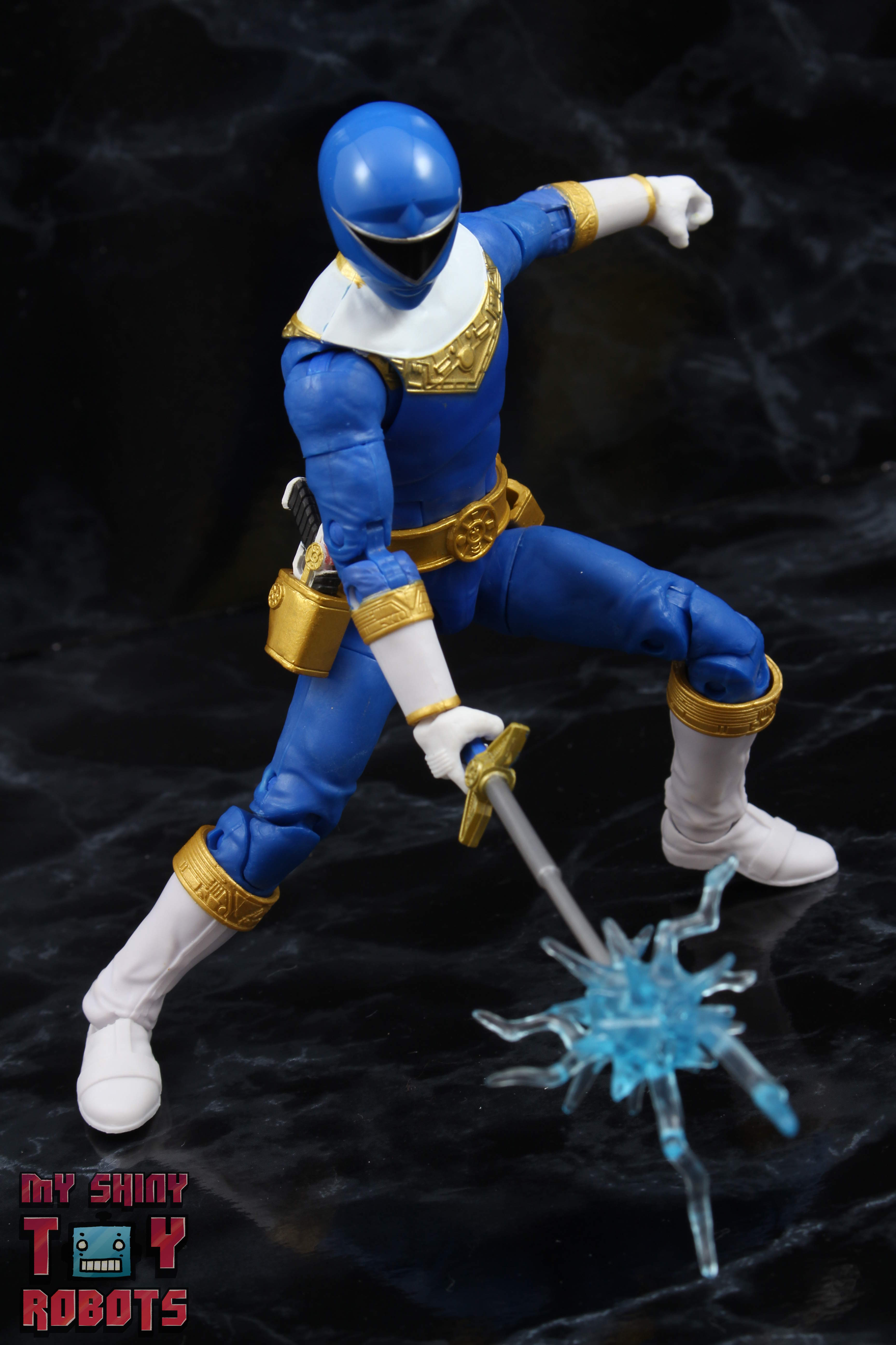 My Shiny Toy Robots: Toybox REVIEW: Power Rangers Lightning Collection ...