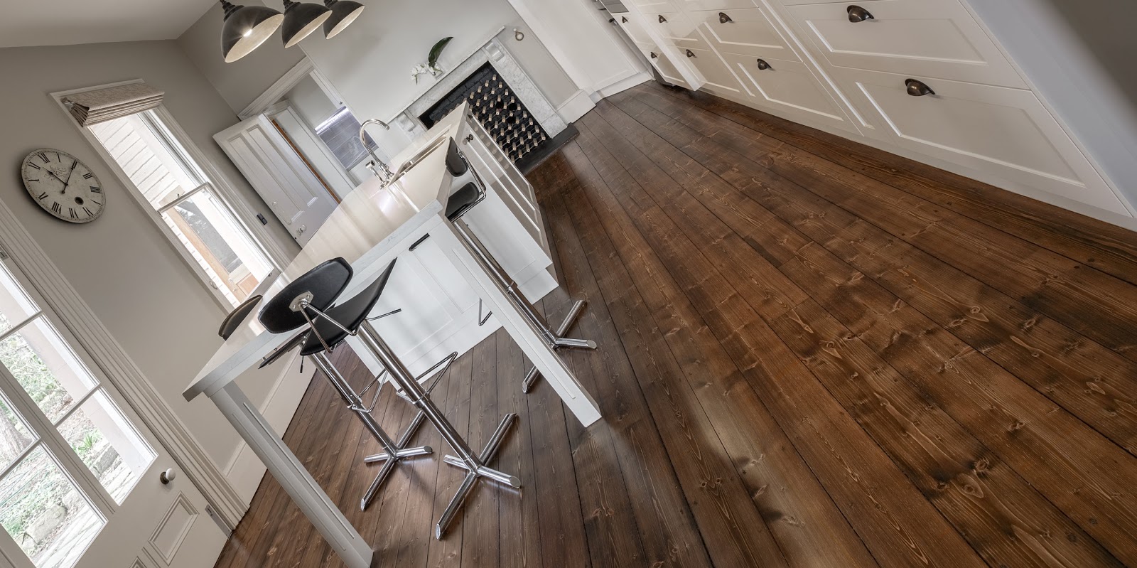 Hobart Leads the Latest Trends in Hardwood Floor Installation