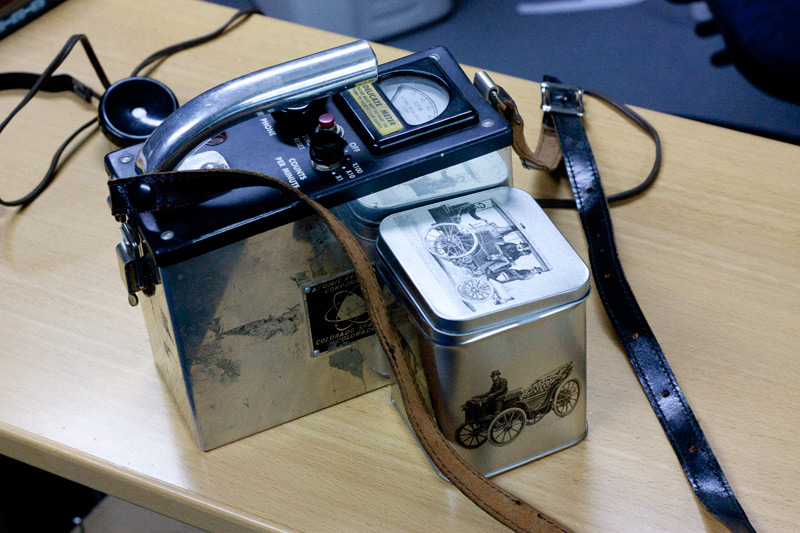 Part-time Electronics: Geiger counter from the 50s