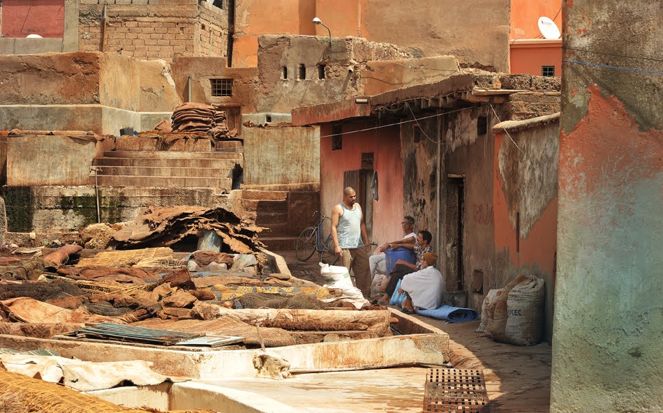 Morocco tours and holidays: Bab Debbagh and the tanneries