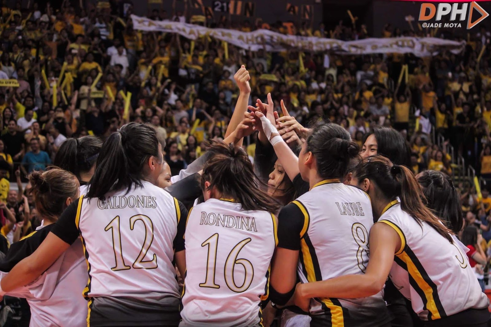 UST books Finals appearance after eight years, beats La Salle in ...