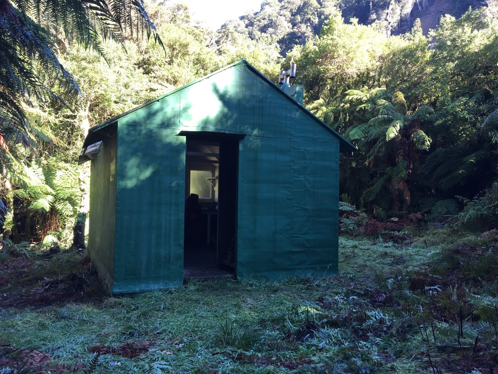 Andrew & Nic's Adventures: Tararua Forest Park and its huts
