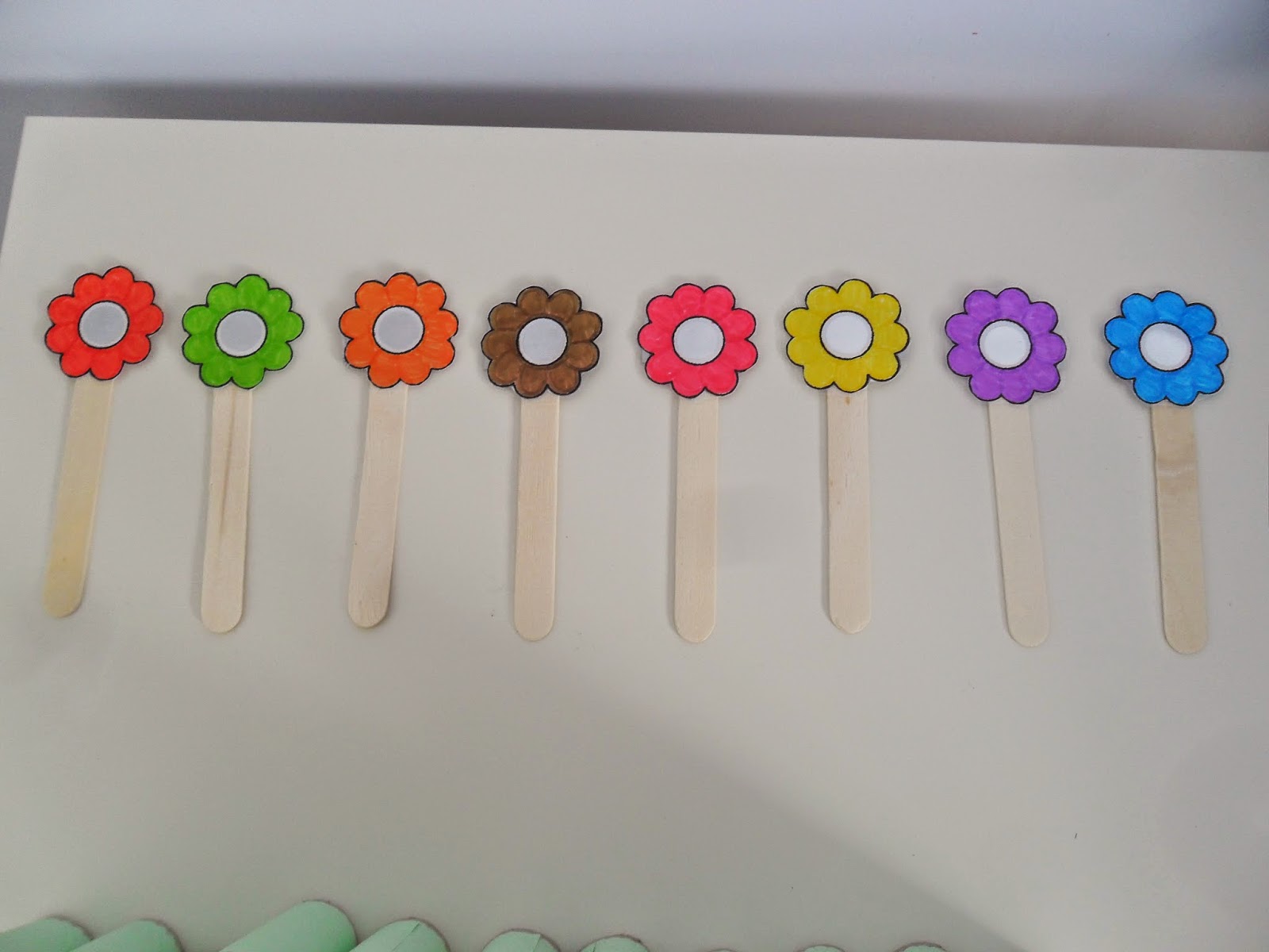 Materiales para Educación Infantil: CONTAR FLORES