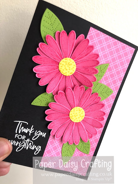 Paper Daisy Crafting: Pink Daisies with the Daisy Punch
