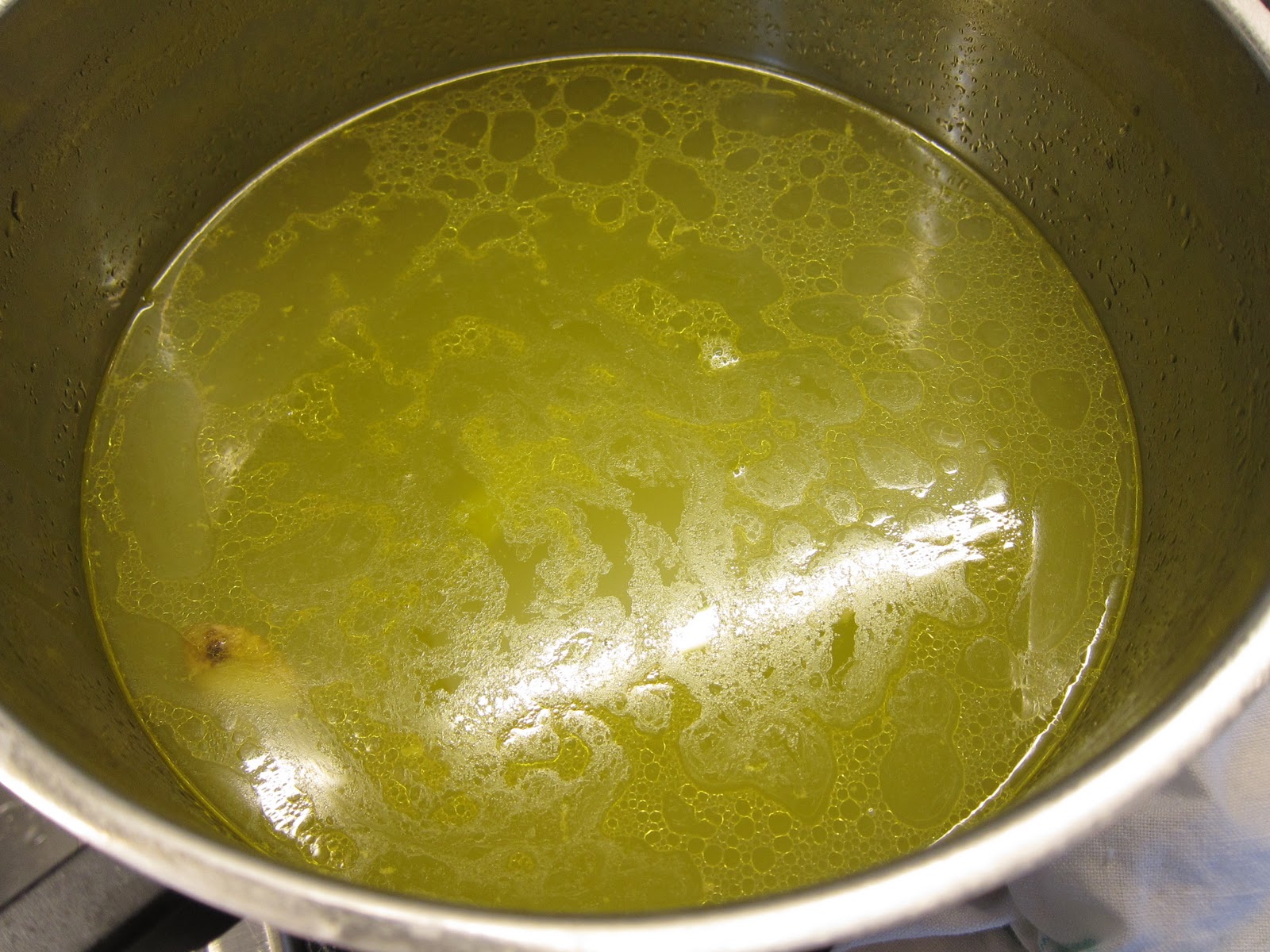 Overworked. Underfed.: Hainanese Chicken & Rice