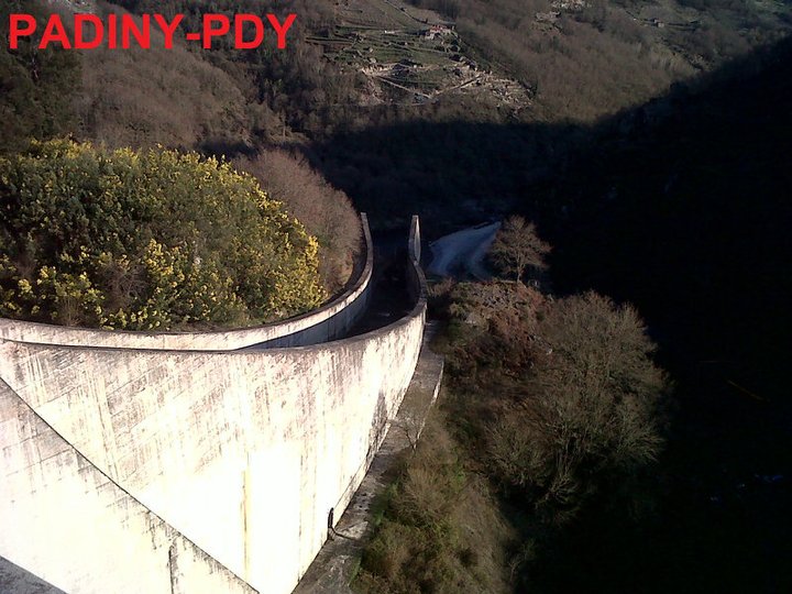 PADINY-PDY: EMBALSE DE BELESAR EL MÁS GRANDE DE GALICIA Y DEL RIO MIÑO