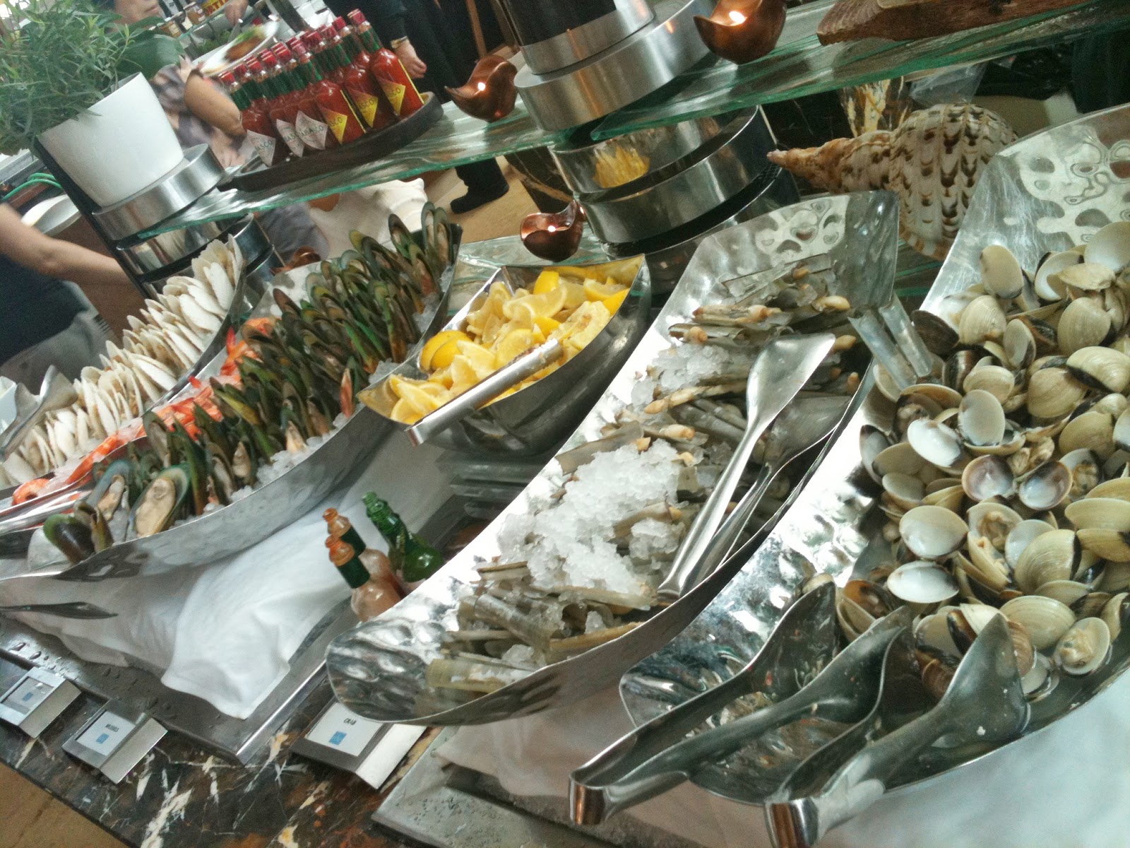 MY wOrLd: Buffet lunch @ RISE MBS