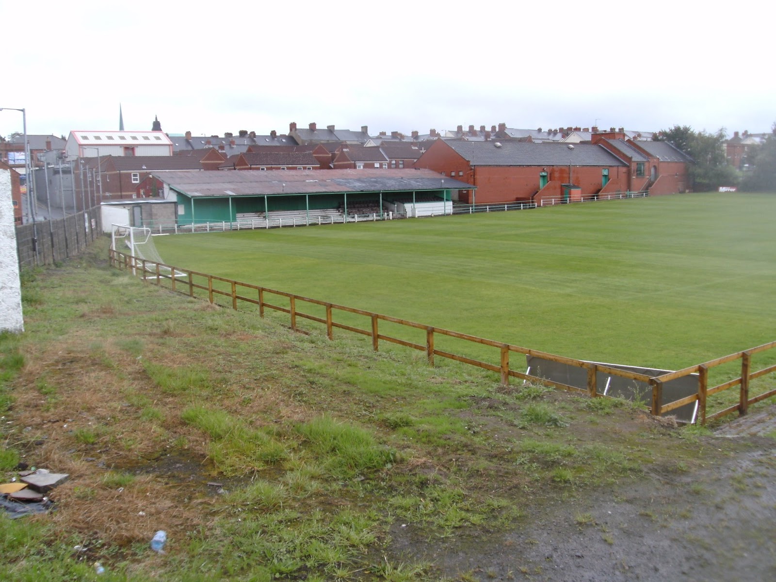 Extreme Football Tourism: NORTHERN IRELAND: Dundela FC