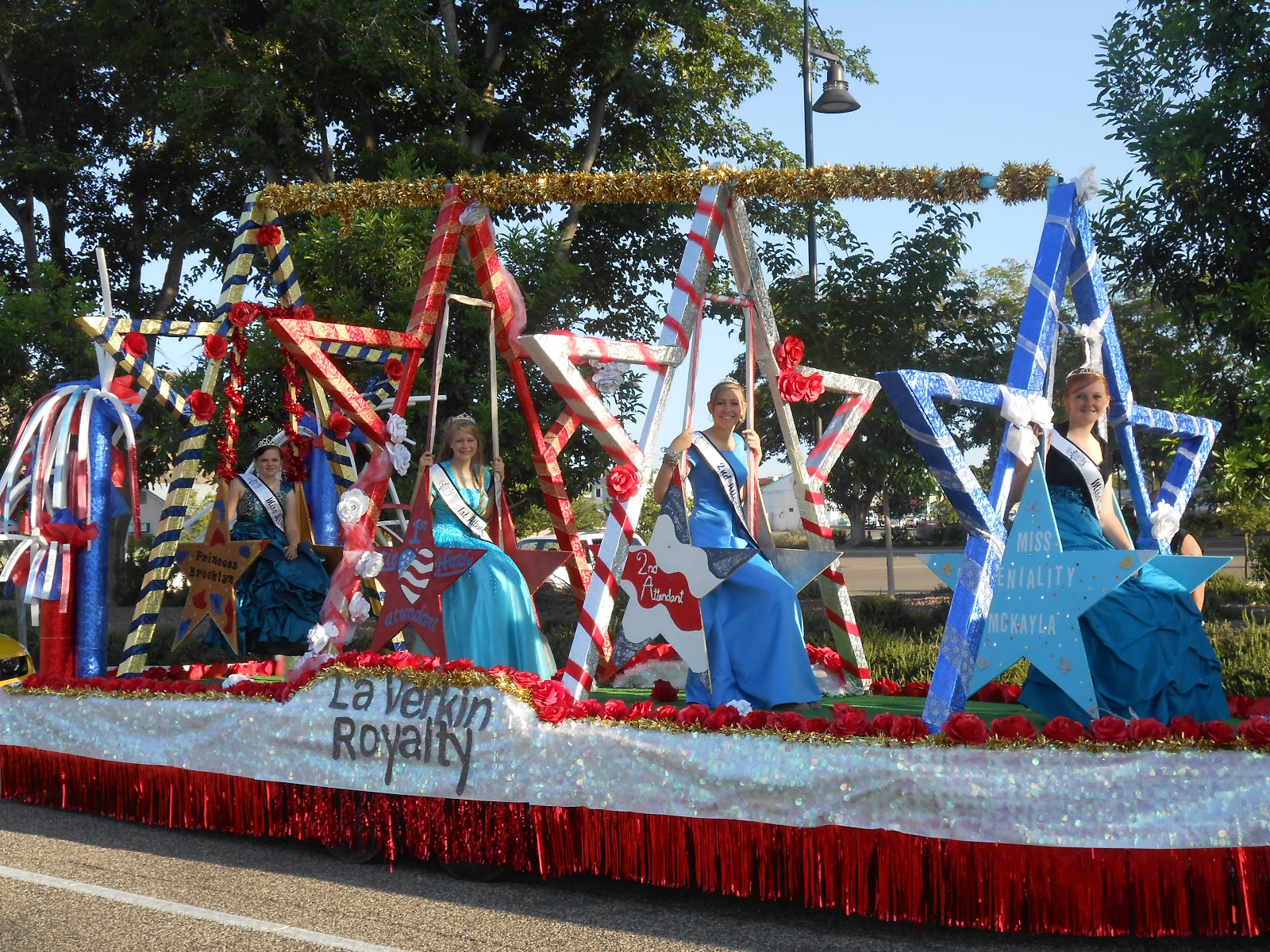 Sheri's Living in Paradise - Not!: The Float