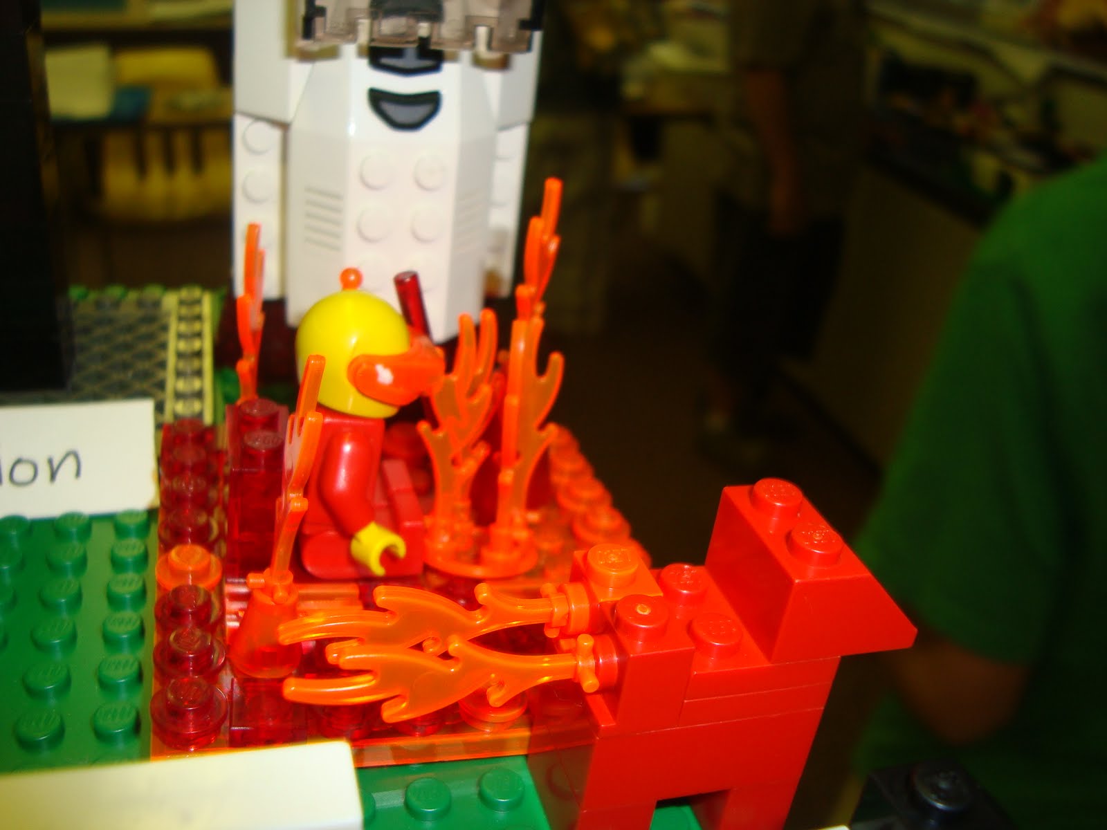 Wiggle, Poke, Giggle, Zoom: Another LEGO ART class