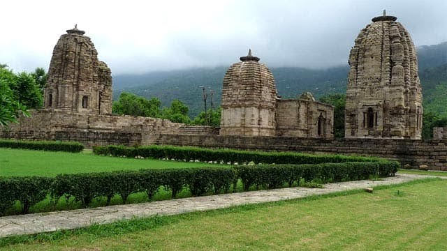 Kashmir's temples: Ruins of a glorious past