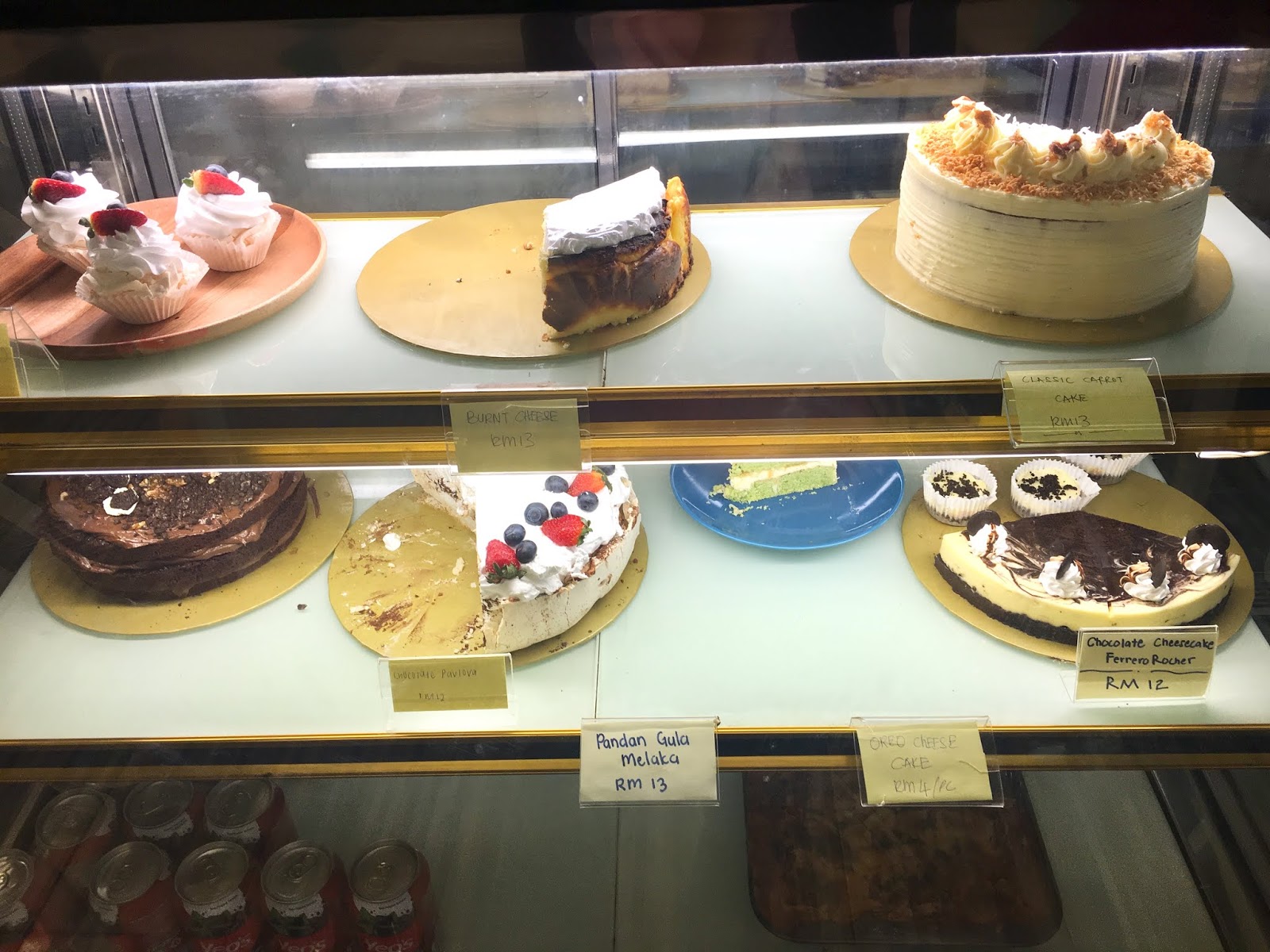 Trying Out Salted Egg Pasta and Other Things at Bungaa dan Gula Cafe ...