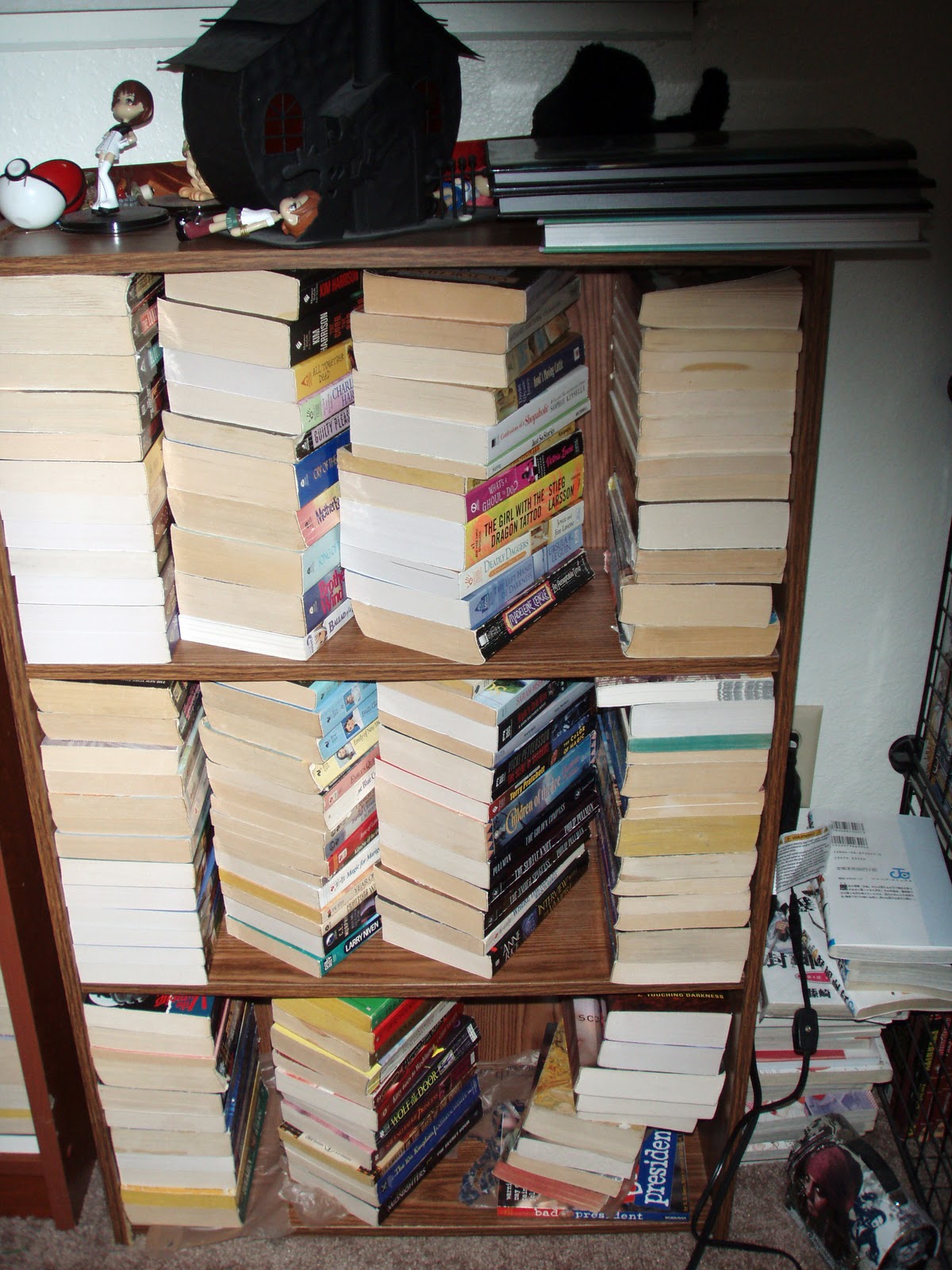 Reading is Dreamy: Book Shelf Tour