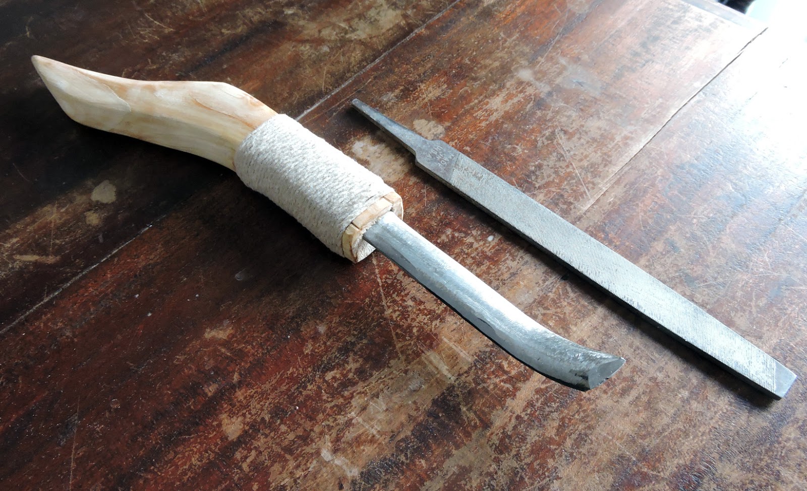 Elfshot: Crooked Knife