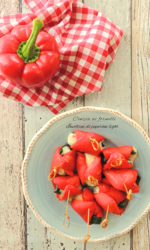 Involtini di peperoni rossi light | Ricetta ed ingredienti dei ...