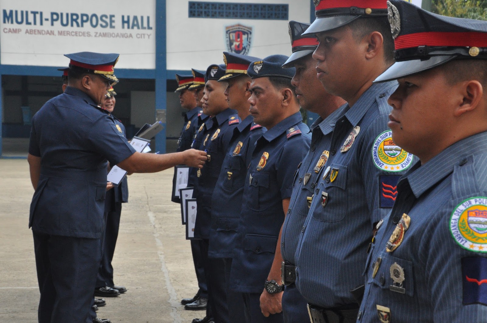 MINDANAO PAGADIAN FRONTLINE: PRO- 9 Awards PNP Personnel and Promotes ...
