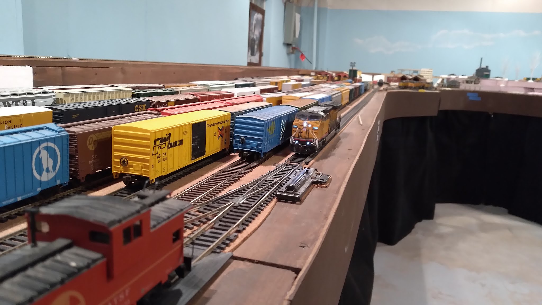 Basement Train Layout: Week 344
