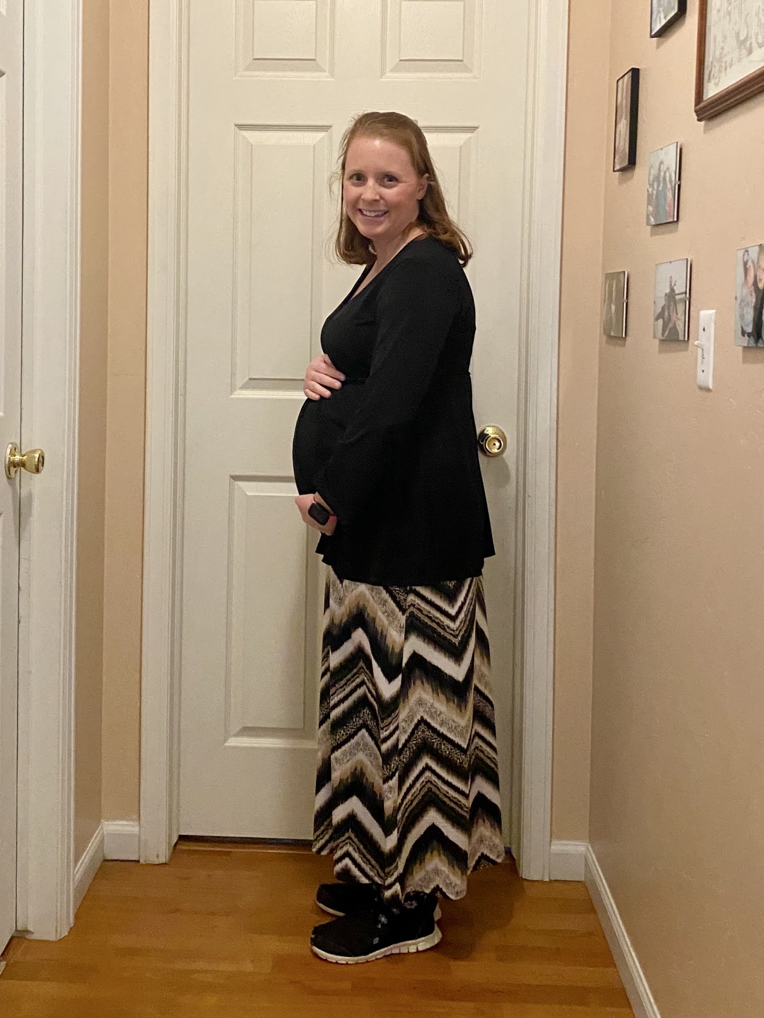 The Mountain Millers: Preggers VI: 25 Weeks
