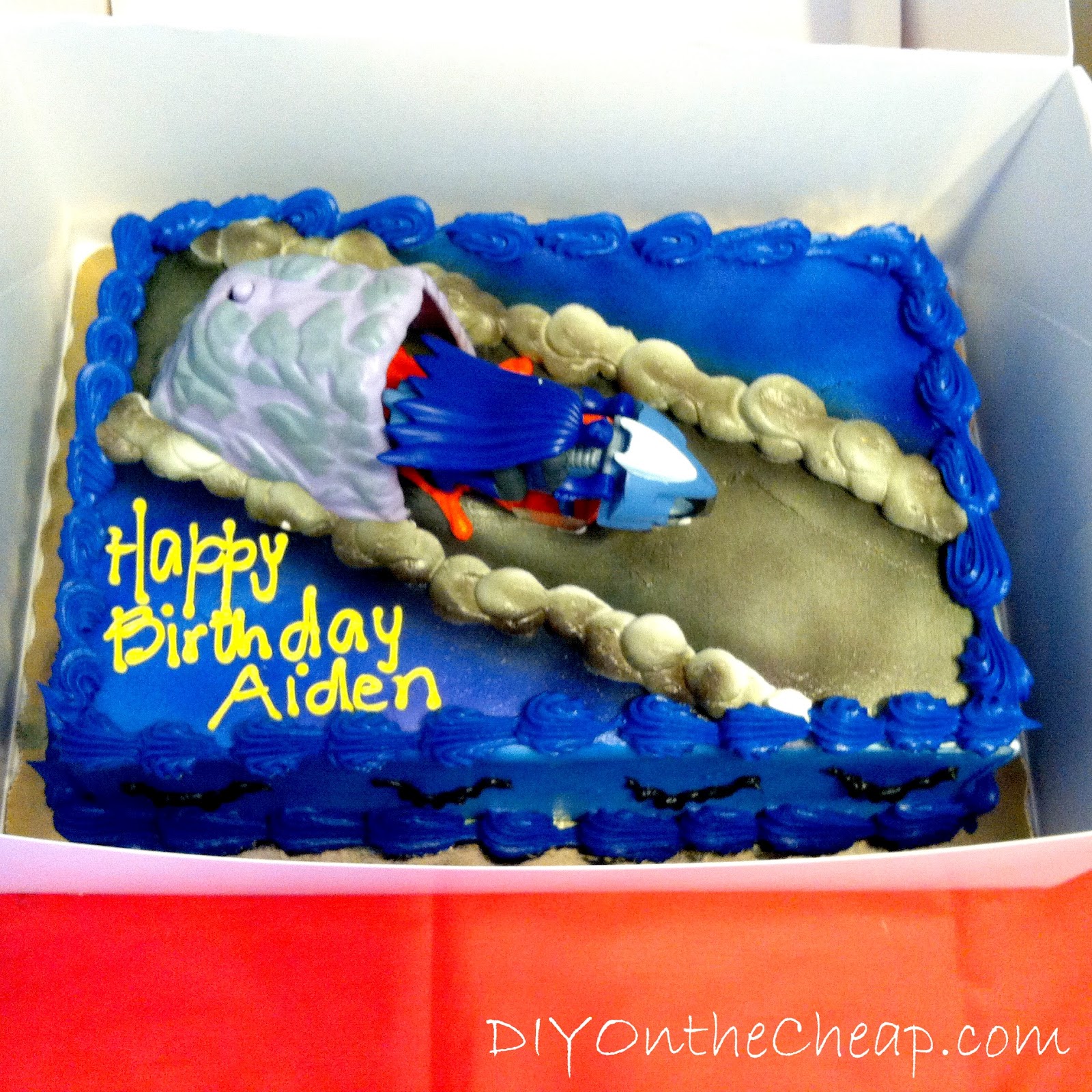 Publix Happy Birthday Banner Cake