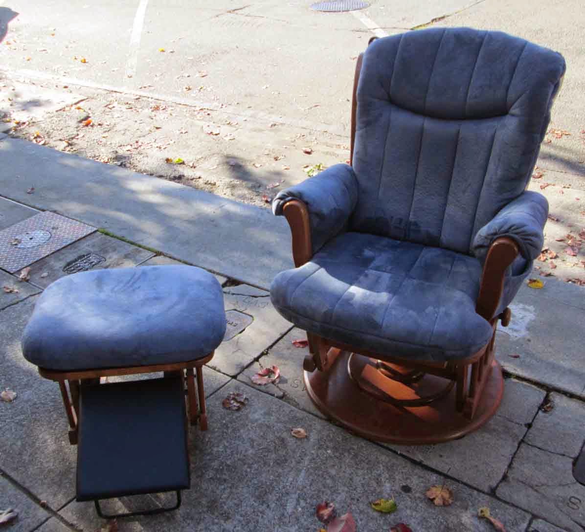 UHURU FURNITURE & COLLECTIBLES: SOLD Soft Blue Dutalier Glider Rocker ...