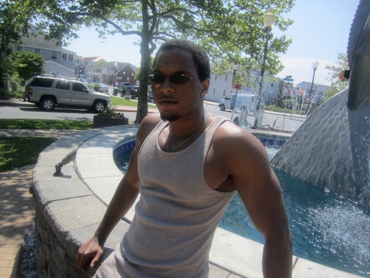 Zigzag Timeline: AUTHOR INTERVIEW: Christopher Slayton