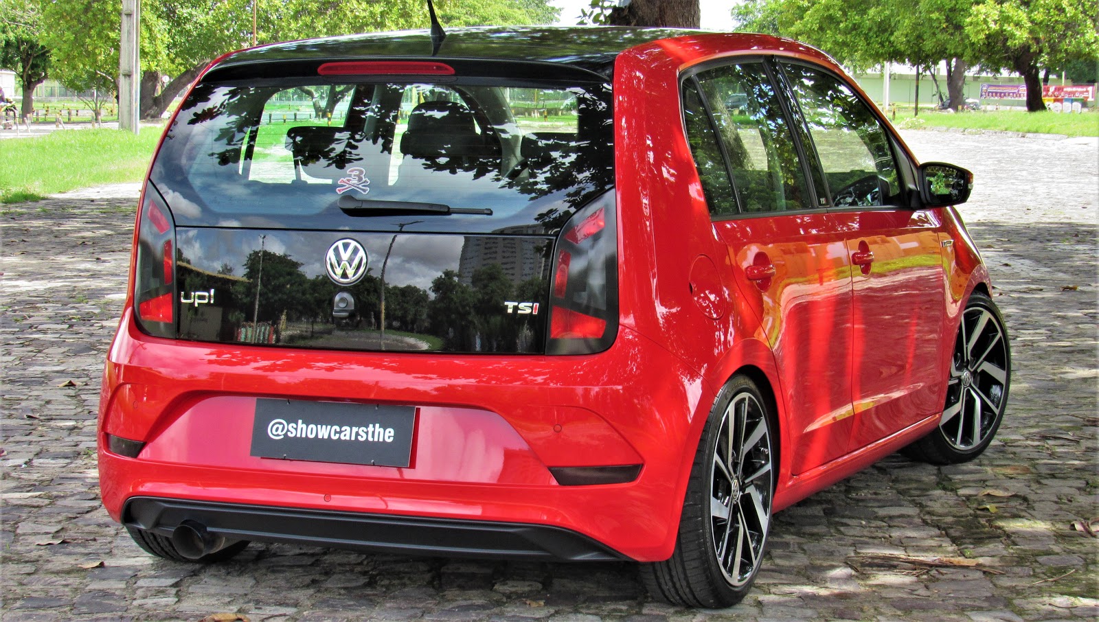 Project Car: o Volkswagen up! TSI do perfil @uptsired!