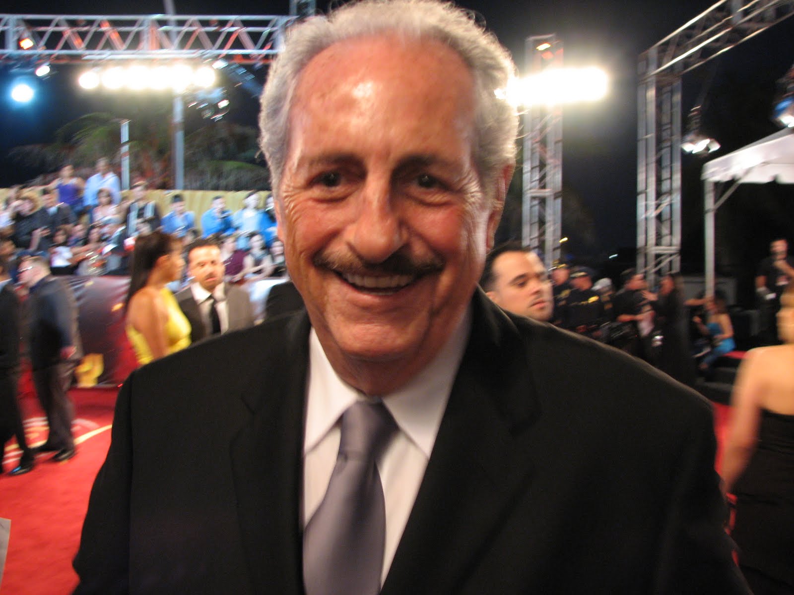 HASTA SIEMPRE, JORGE LAVAT