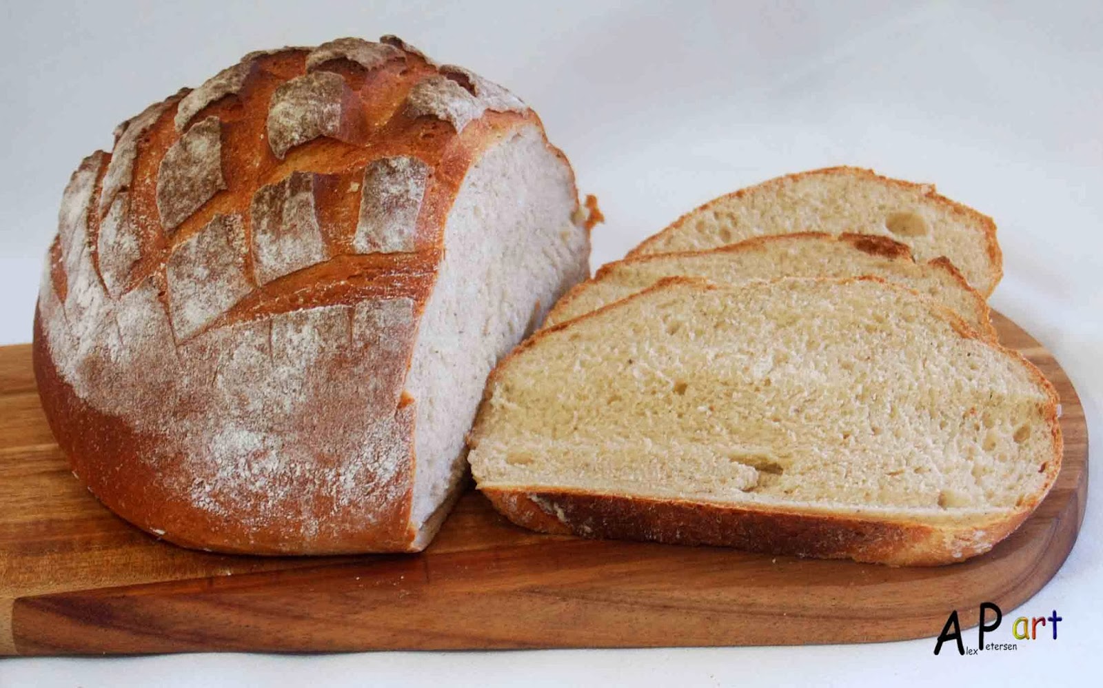 Alex the Contemporary Culinarian: Banana and Cinnamon Yeast Cob Bread