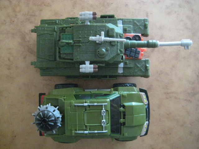 ChCse's blog: Toy Review: Transformers Prime First Edition Bulkhead