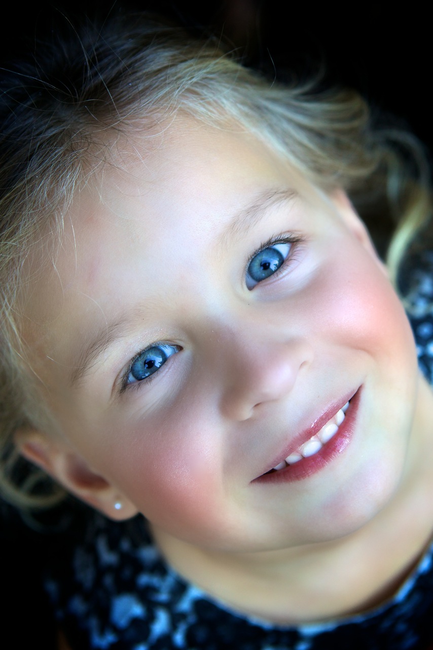 Two Precious Girls: Professional pics