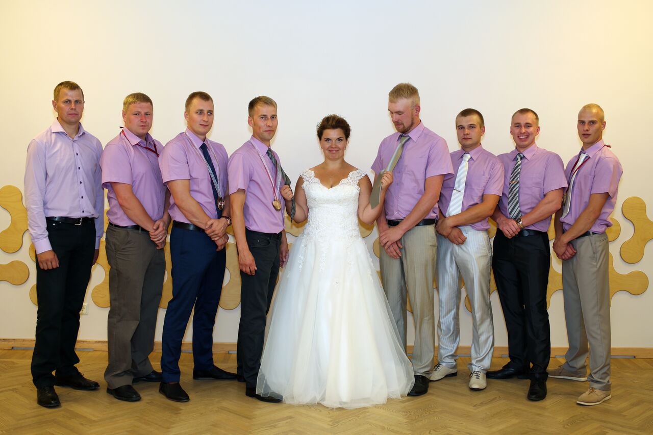 Minu ilus elu Maal: Heli ja Herlendi pulmapidu 1.osa- külalised (pulmad ...