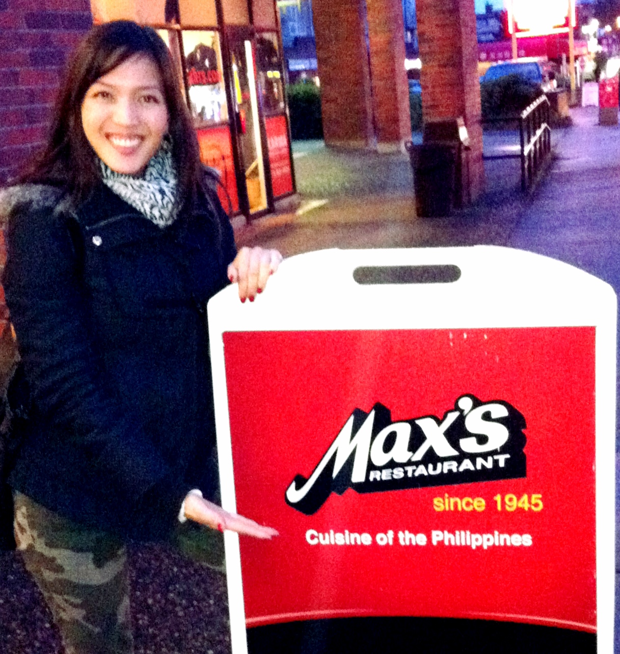 Candice's Cusina: Maximizing Filipino Flavours at Max's Restaurant