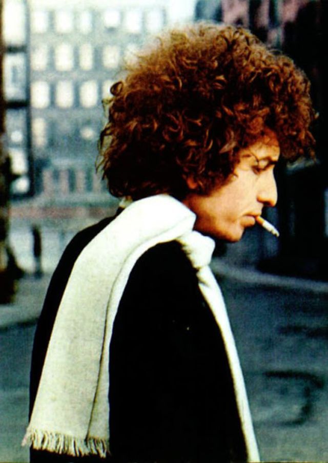 47 Interesting Color Photos of a Young Bob Dylan in the 1960s ~ Vintage ...