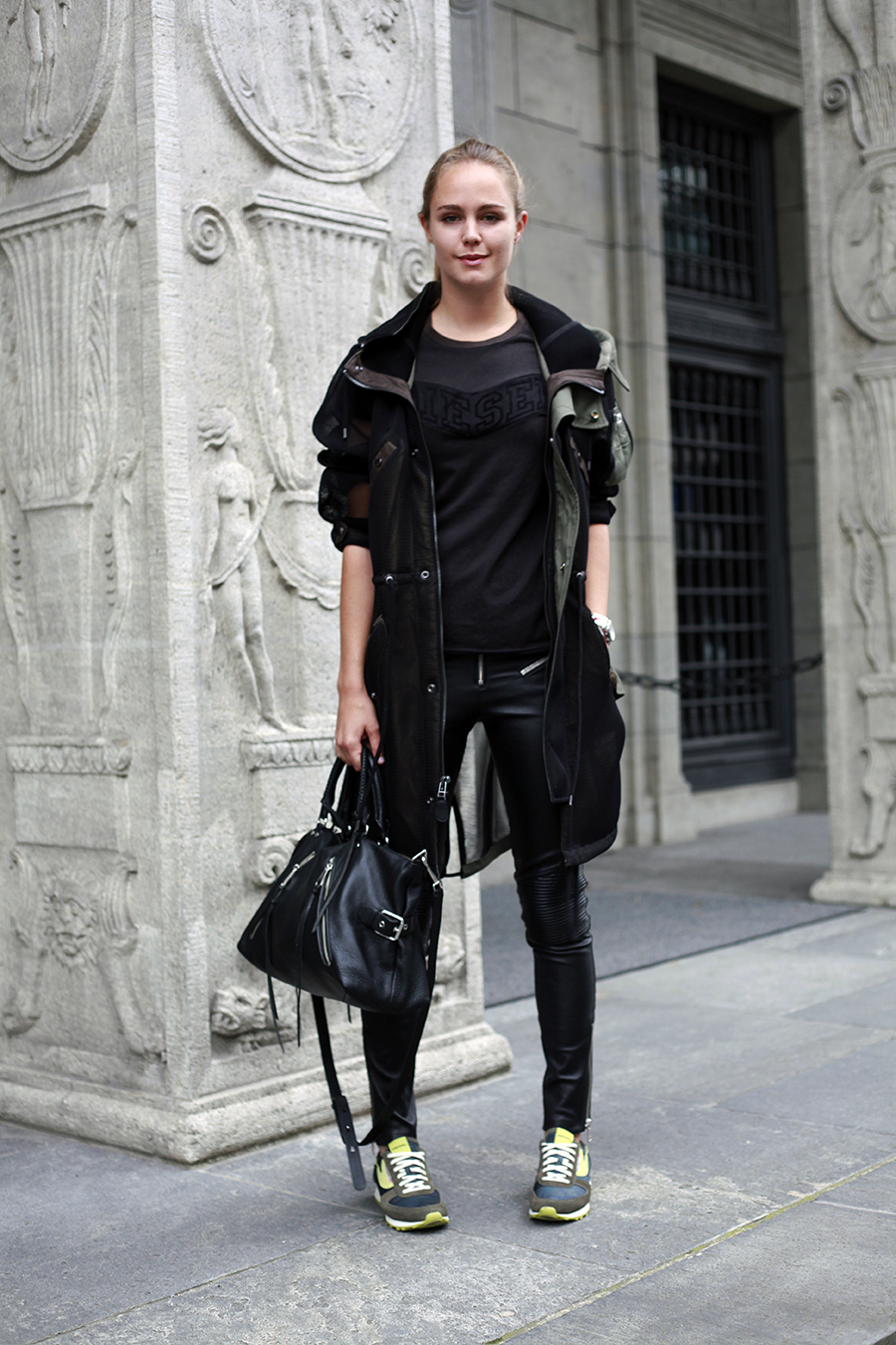 Bonsoir Chérie: The essence of fashion blogging.