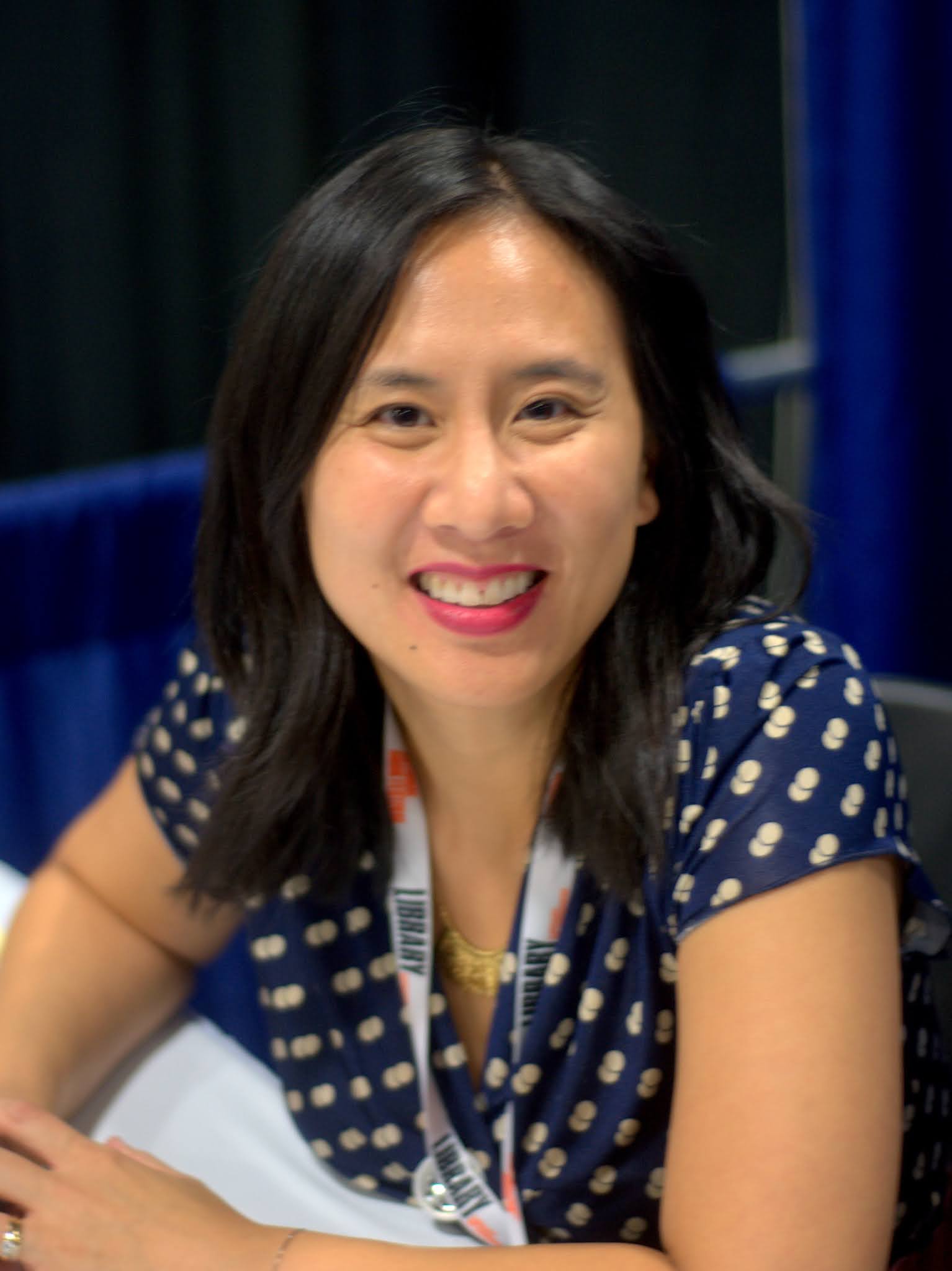 hermionin literarni blog: Celeste Ng: Prikriti plameni