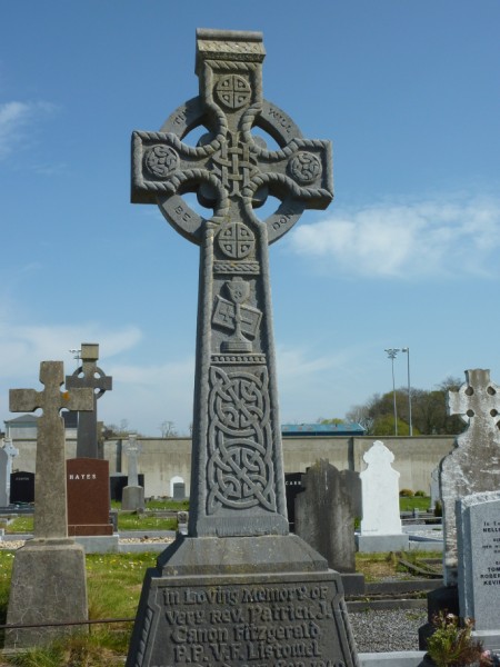 Listowel Connection: Headstone iconography