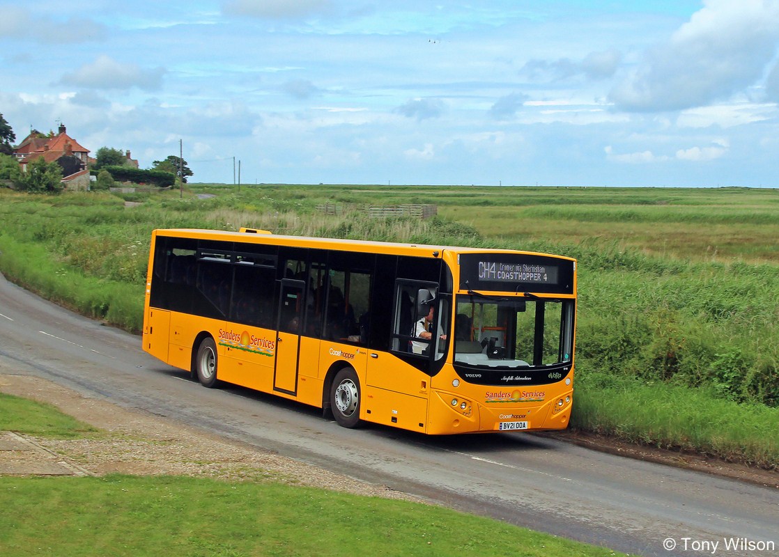 East Norfolk (& East Suffolk) Bus Blog: Coasthopper Evora's In Action