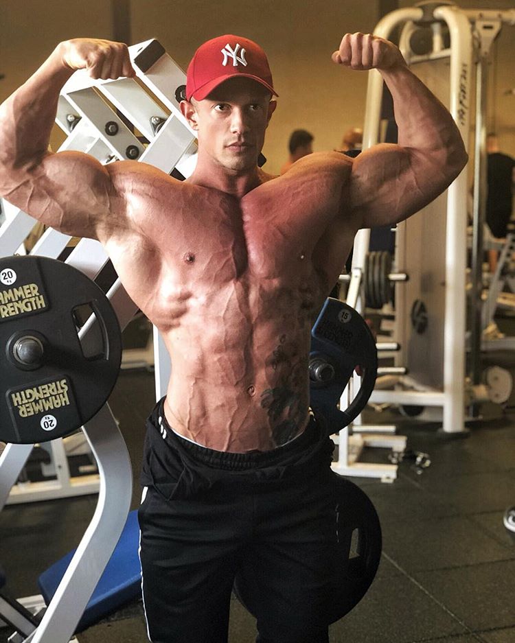 Muscle, Muscle, Muscle: Charlie London 4